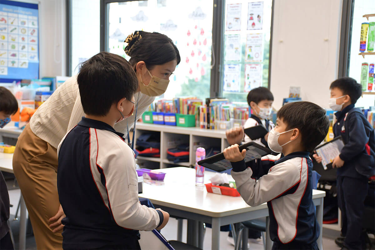 Delivering a Truly International Bilingual Program - Stamford American ...